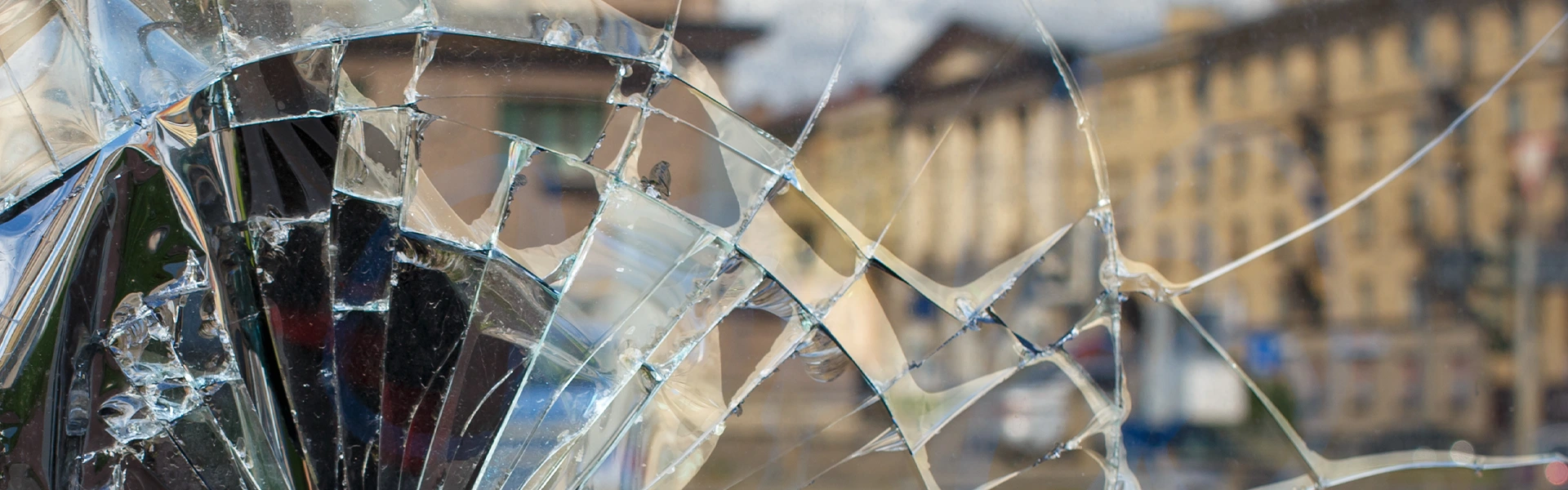 Emergency Glass Repair Schaumburg, IL - Emergency Glass Replacement